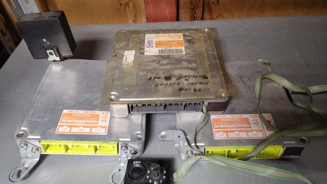 姐さん 4AG ECU - 自動車部品卸問屋 押す棒さん/スベレンチのF山ブログ
